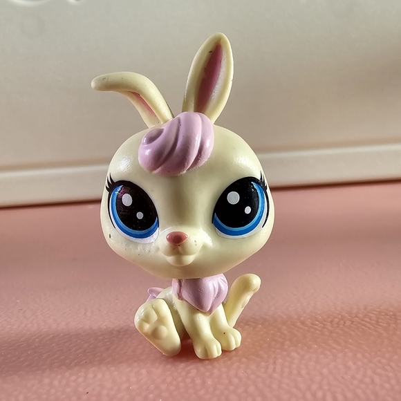 Hasbro | Toys | Authentic Littlest Pet Shop 6 Lps Bunny Rabbit Easter ...